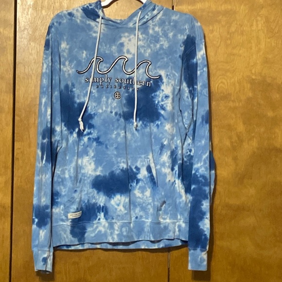 Simply Southern | Tops | Simply Southern Be The Light Lightweight ...